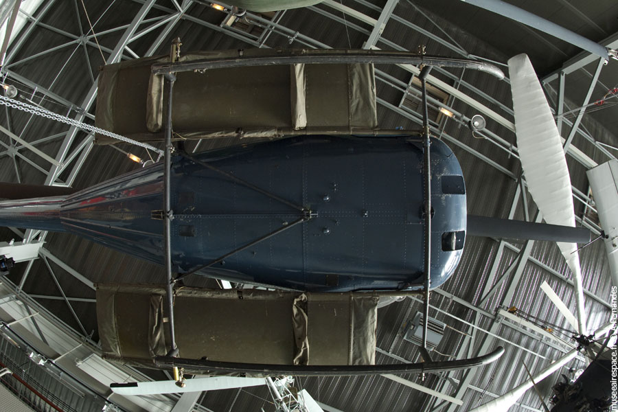 Hiller UH 12B Raven Hiller 360 - Musée de l'Air et de l'Espace