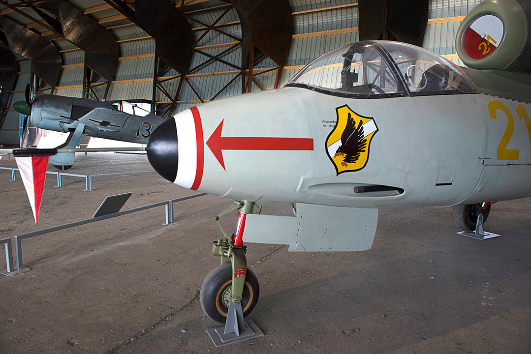 Heinkel He 162 A-2 Spatz - Musée de l'Air et de l'Espace
