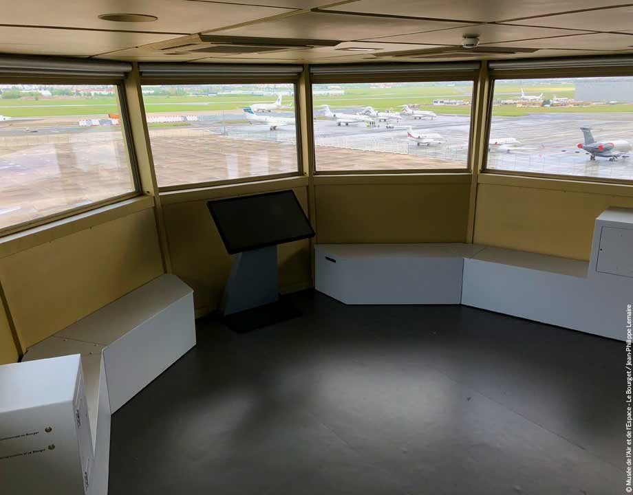 Tour de contrôle - Musée de l'Air et de l'Espace