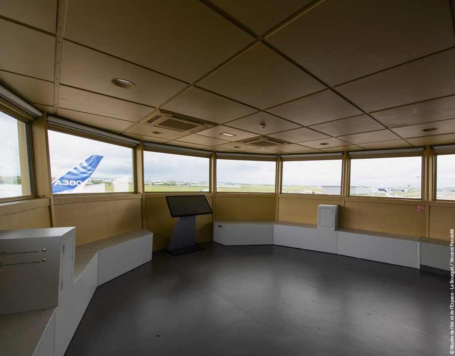 Tour de contrôle - Musée de l'Air et de l'Espace